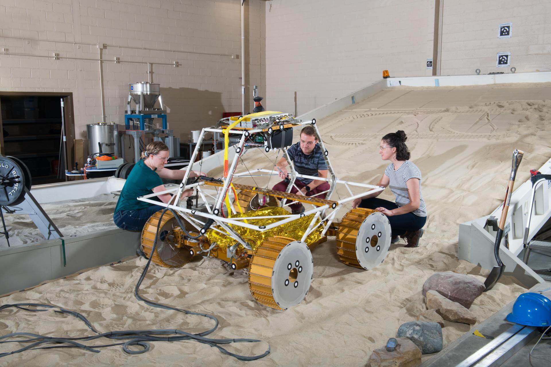 Reise mit deinem Namen zum Mond: VIPER Mission des NASA Rover ...